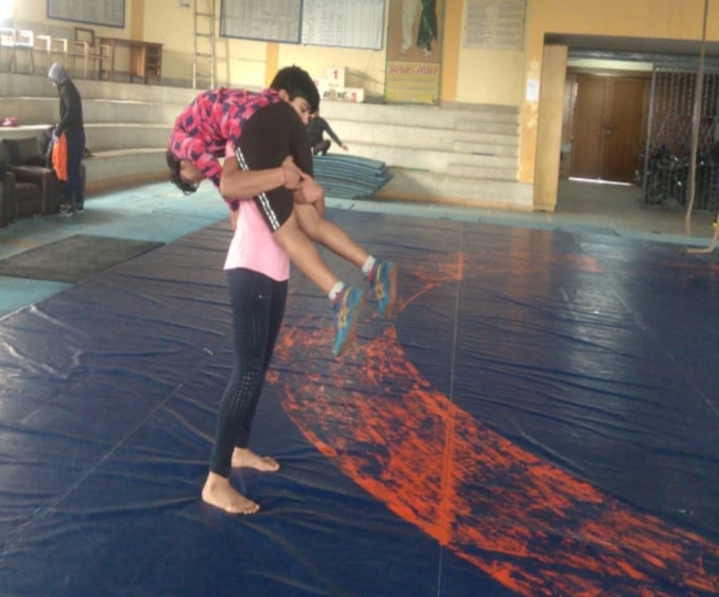 Young Achievers: मेरठ के सिसौली से ताल ठोक रहीं पहलवान लीजा तोमर भी, यह ...