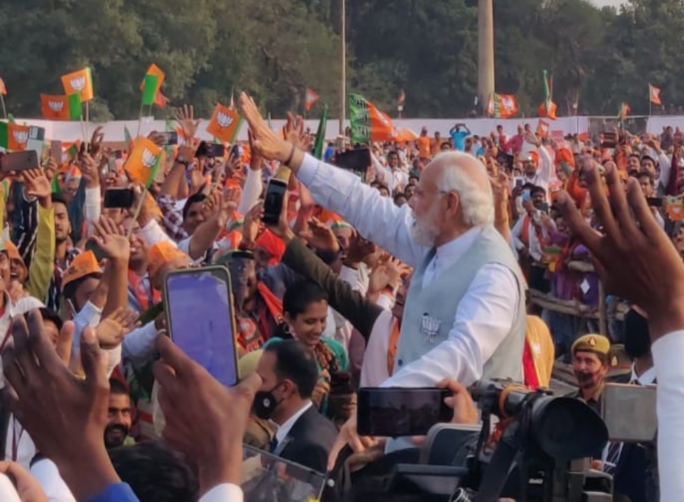 PM Narendra Modi In Varanasi : तस्‍वीरों में देखें पीएम नरेन्‍द्र मोदी ...