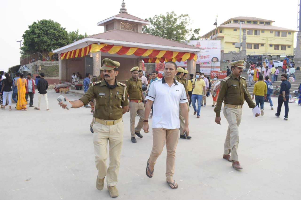 वाराणसी में देव दीपावली की भव्‍यता और सुरक्षा होगी सुनिश्चित, अपर पुलिस ...