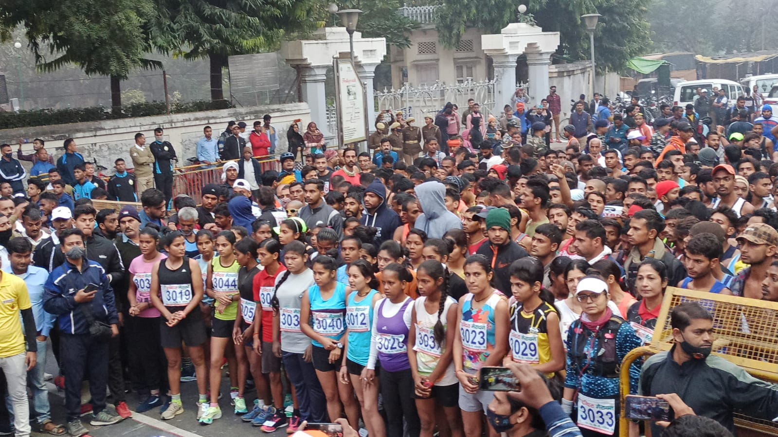 Indira Marathon: पुरुषों में बेलियप्पा और महिला वर्ग में नीरमा बेन ...