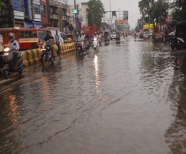 Meerut Weather Update: मेरठ और आसपास झमाझम बारिश से मौसम हुआ सुहावना ...