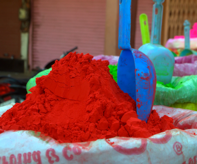 Holi 2021 Colours: लाल, हरा, नीला होली के इन खूबसूरत रंगों को घर पर भी ...
