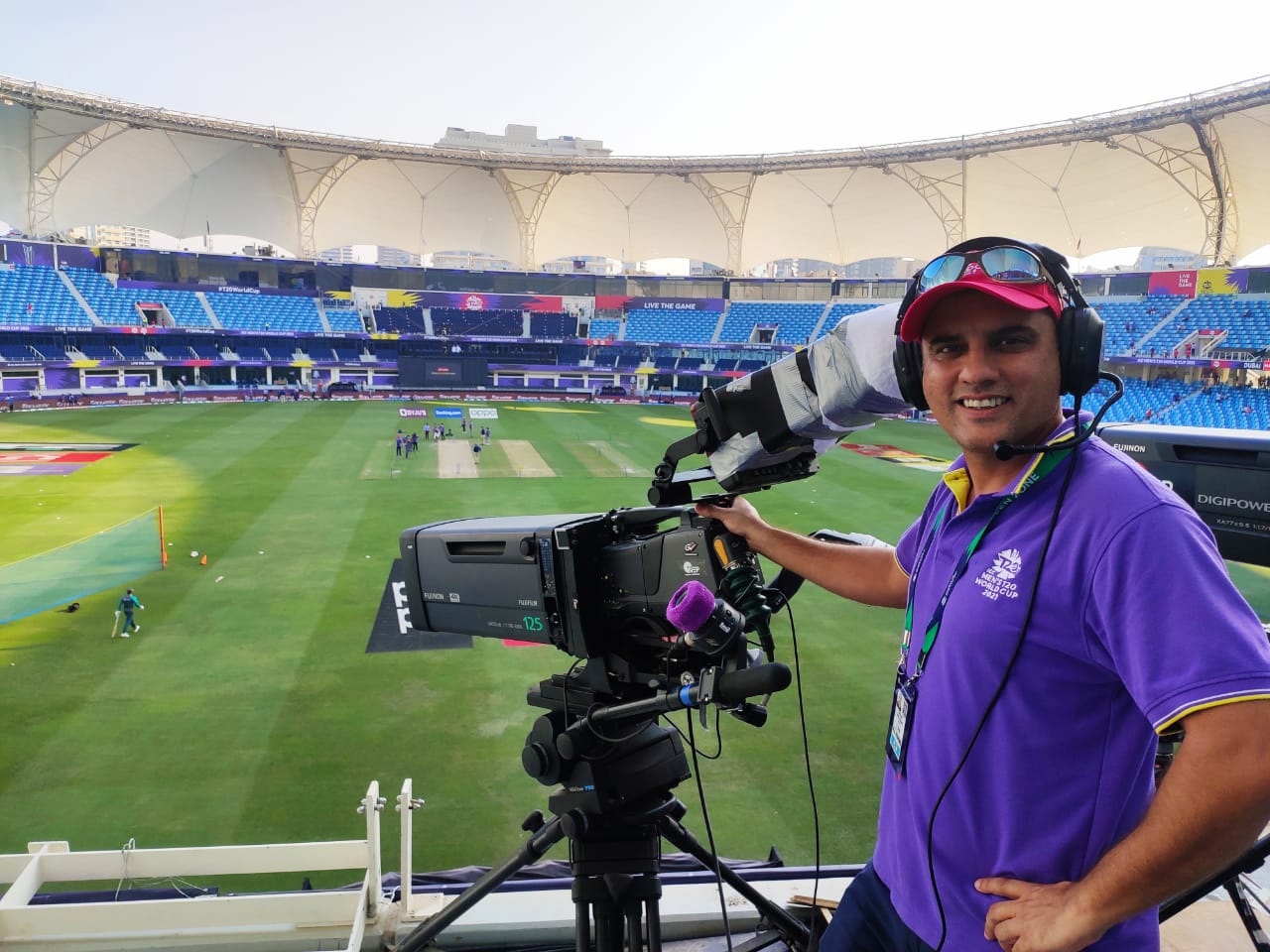 आजमगढ़ डिस्ट्रिक एडमिनिस्ट्रेशन बैडमिंटन चैम्पिनशिप में डीआइजी सुभाष ...