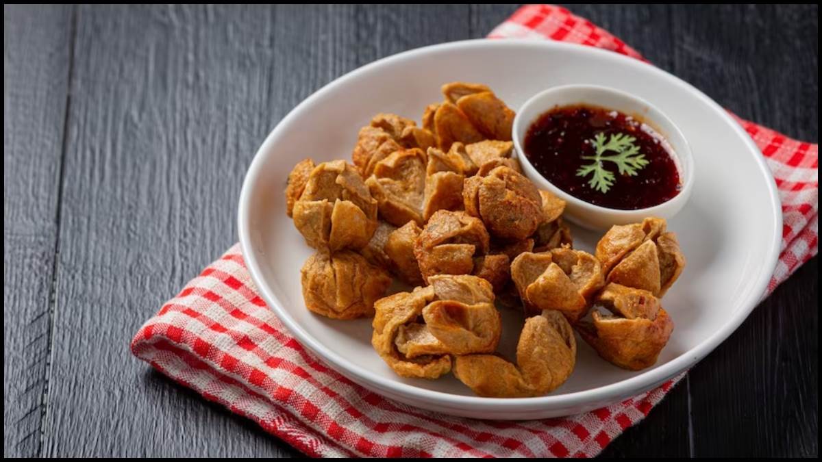 शाम की चाय के लिए परफेक्ट स्नैक्स हैं बादाम पकौड़े, यहां जाने बनाने की ...