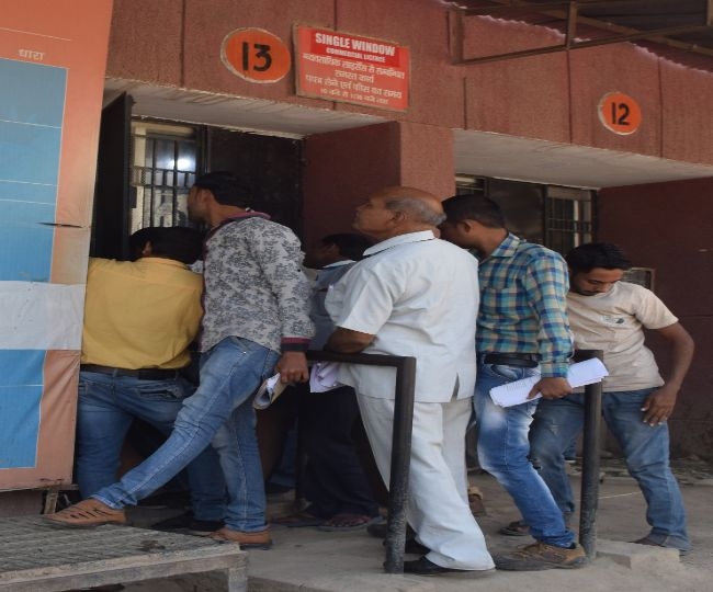 ऑन द स्पॉट : बाहर बाबू-अंदर दलाल लगाते 'जुगाड़', यहां रुपये दिए बिना ...