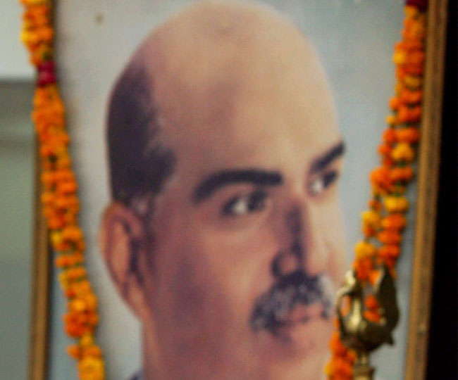 Article 370 Revoked: श्यामा प्रसाद मुखर्जी और हजारों लोगों की शहादत हुई ...