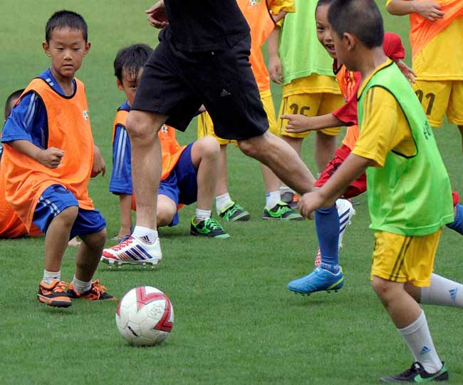 हफ्ते में दो घंटे बॉल गेम्स का अभ्यास, और पा सकते हैं ऐसे बेहतर शारीरिक ...
