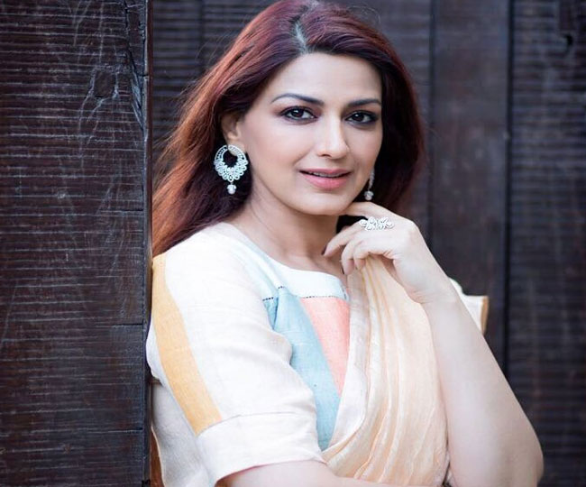 कैंसर के 'कहर' ने सोनाली बेंद्र को जकड़ा, ये हस्तियां भी हो चुकी हैं ...