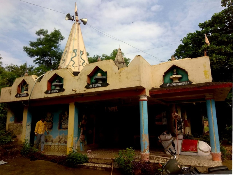 Dhamtari : यहां पीपल की 12 शाखाओं को मानते हैं 12 ज्योतिर्लिंग, ऐसी है ...