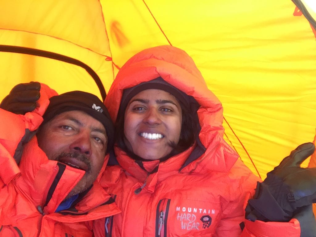 पिता और बेटी की इस जोड़ी ने फतेह की एवरेस्ट चोटी