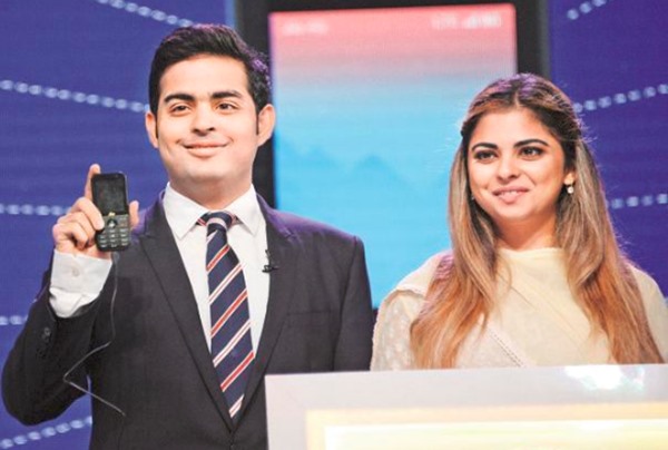 11वीं तक पता नहीं था 'अंबानी' होने का मतलब, जानिए Akash Ambani के बारे ...
