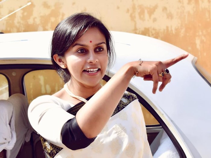 IAS Priyanka Shukla : ट्विटर पर छाईं आइएएस प्रियंका शुक्ला, एक लाख ...