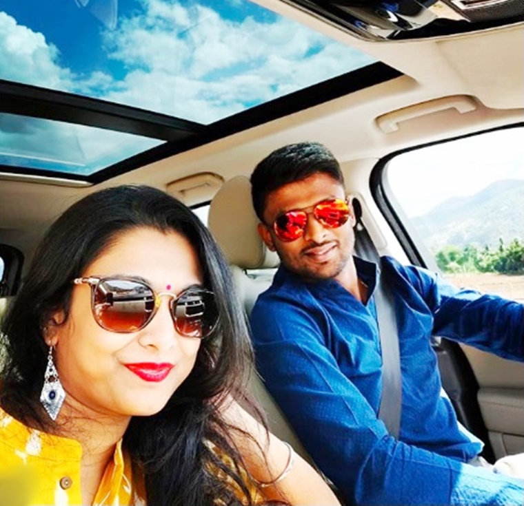 Cricketer K Gowtham Wedding: शादी के बाद Scooty पर इस क्रिकेटर की हुई विदाई, देखिए फोटोज ...