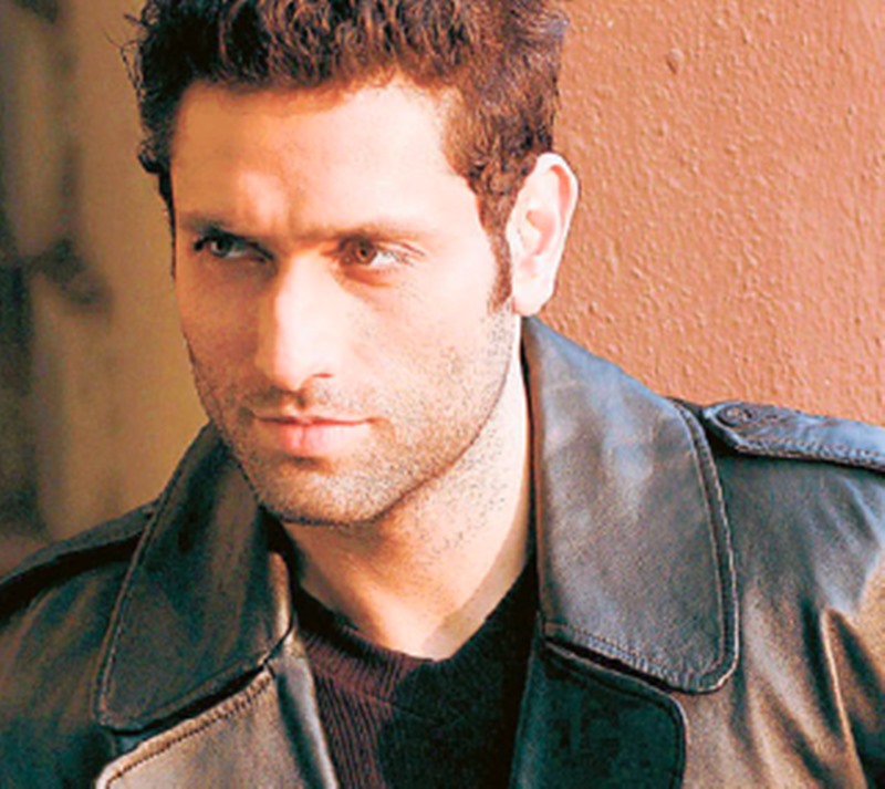 इन 7 बॉलीवुड एक्टर्स ने चंद लम्हों में कर लिया अपना करियर बर्बाद