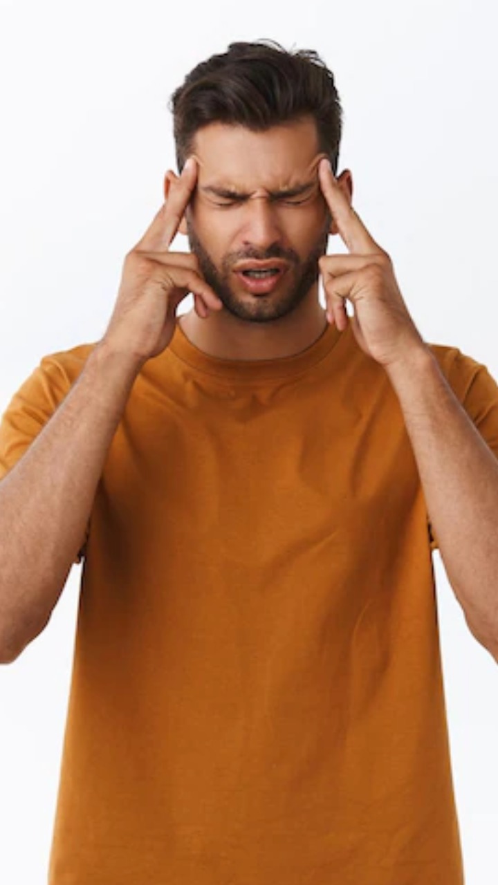 8 Home Remedies To Reduce Migraine Pain