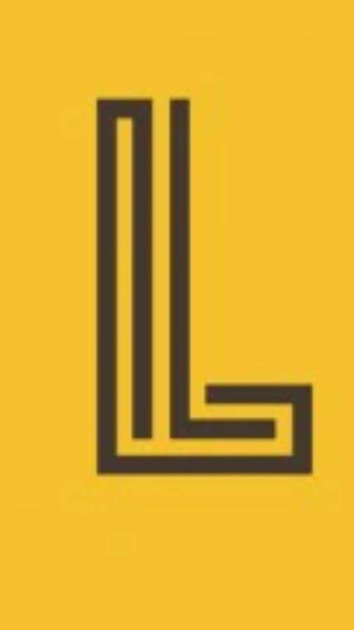 ऐसा होता है L नाम वालों का करियर