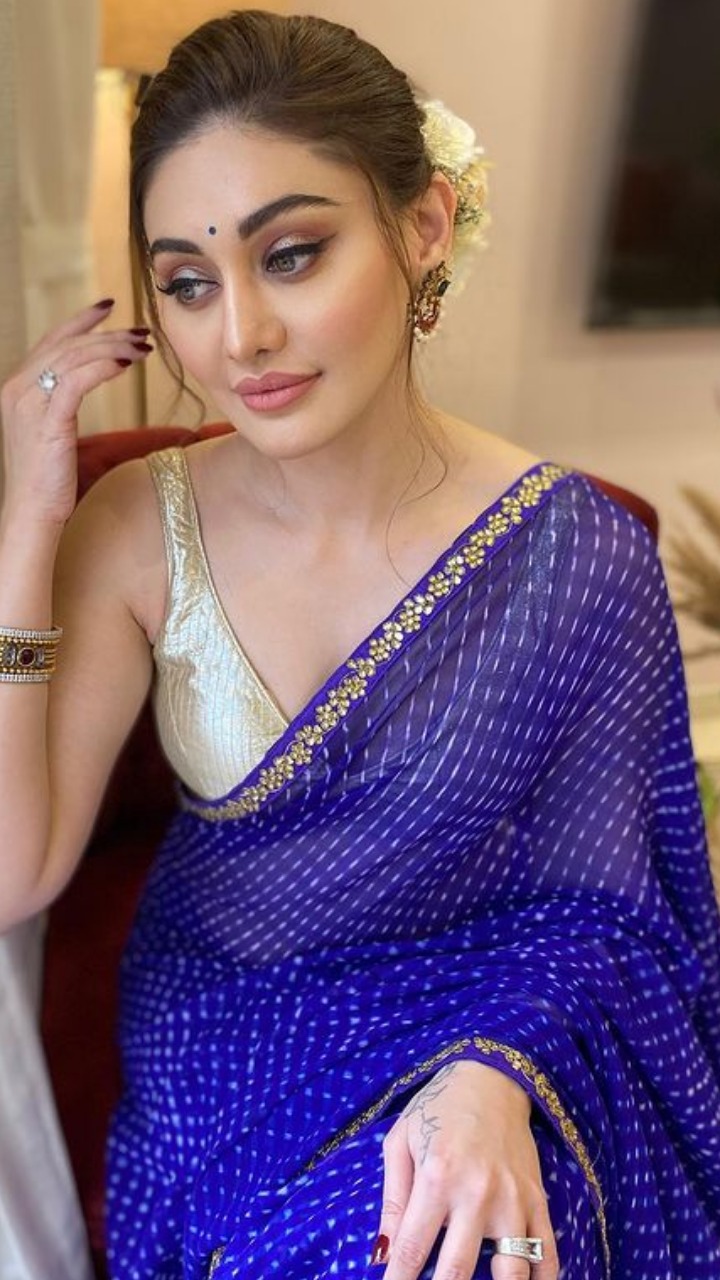 Diwali 2022 Shefali Jariwala looking stunning in simple saree with ...