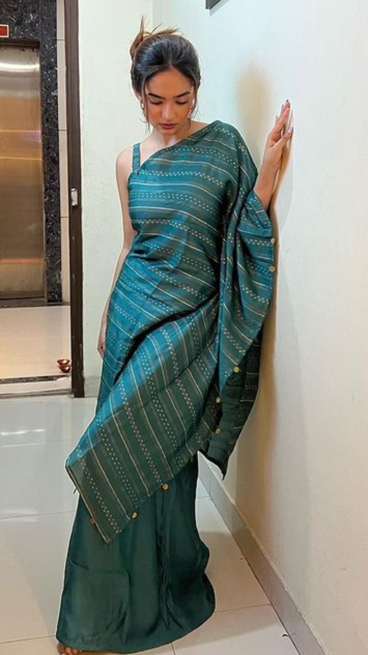 TV Star Anushka Sen rocked in a Green Saree See pics