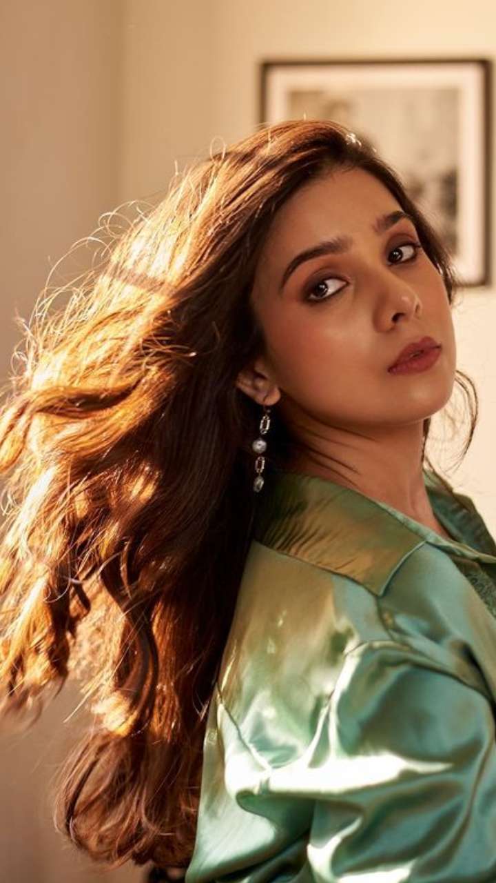 वेब सीरीज क्वीन Rashmi Agdekar ने शेयर कीं प्रिटी तस्वीरें