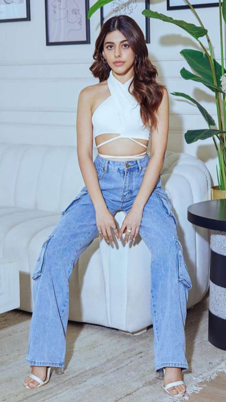 Freddy एक्ट्रेस Alaya F कैसुअल लुक में भी लगी हॉट