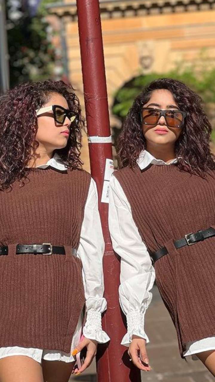 Chinki Minki के ट्विनिंग ऑउटफिट होते है हमेशा इन Trend